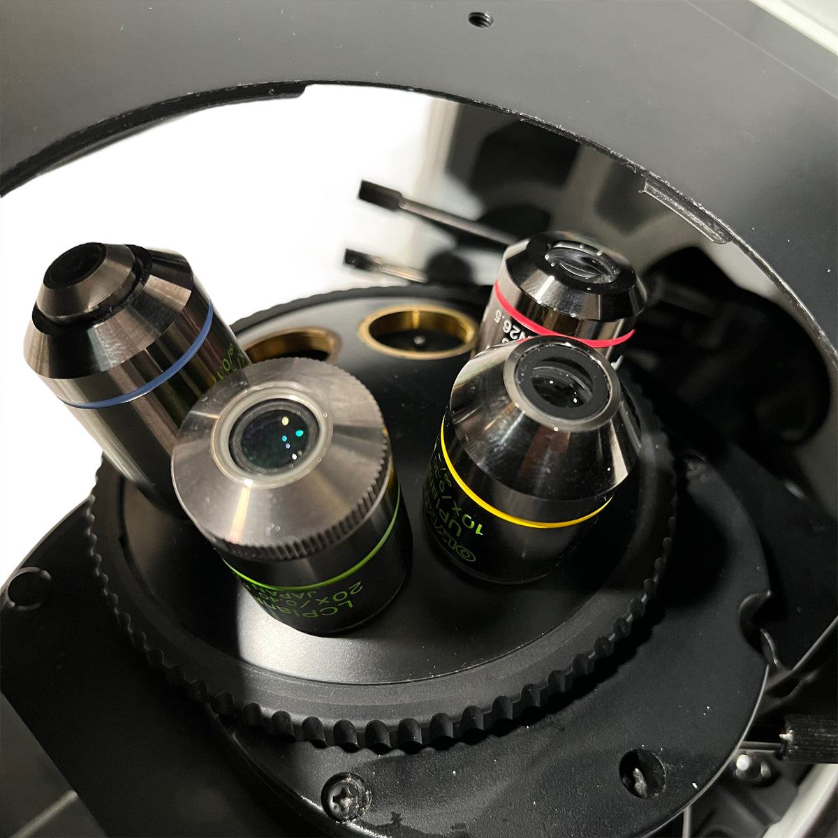 Olympus IX70 Inverted Microscope - Phase Contrast & Fluorescence - Rec